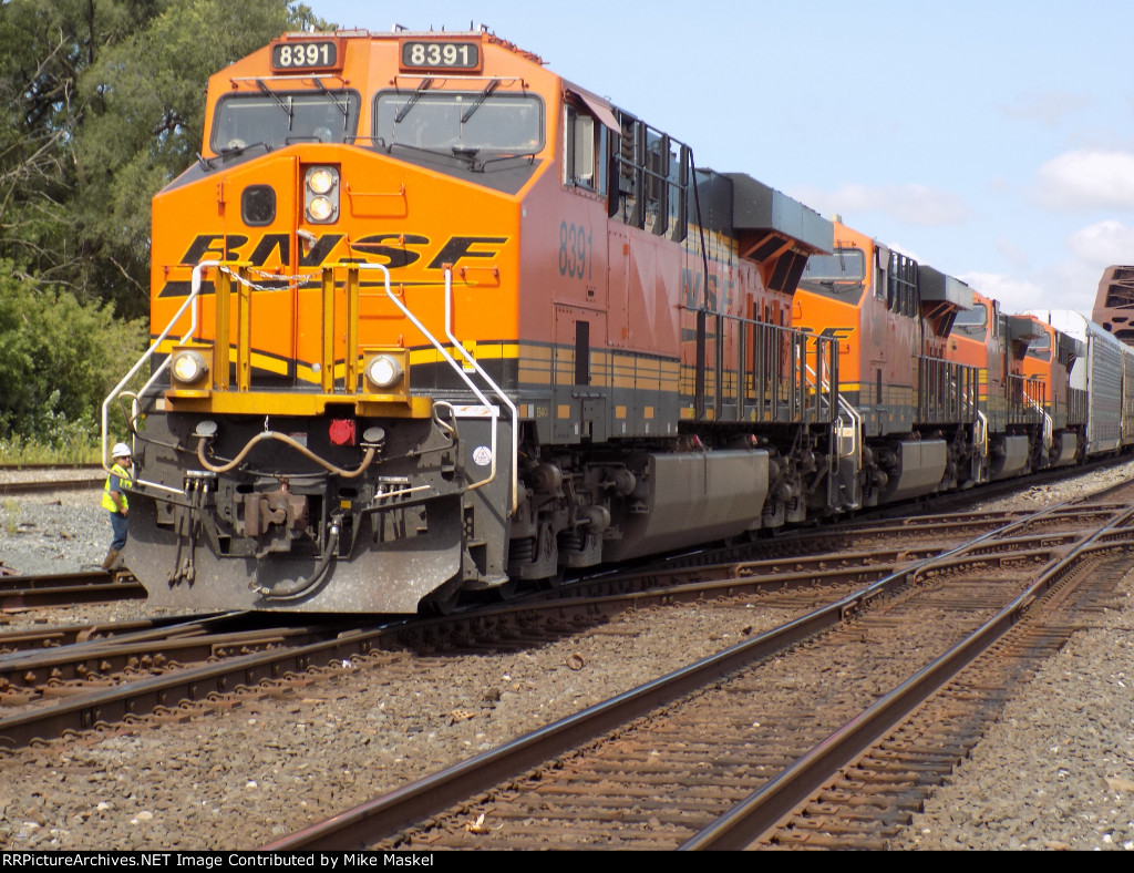 BNSF 8391
